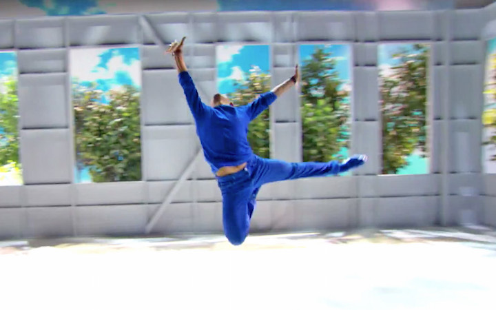 Visually Impaired Performer Wins Judges’ Hearts With Daring Move