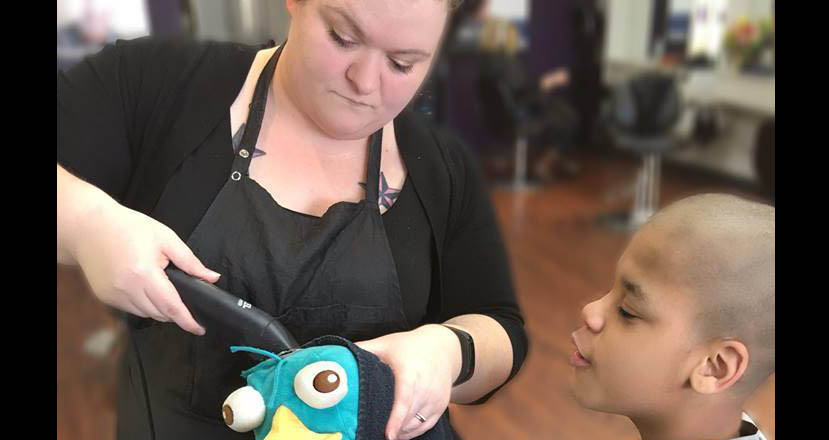 Supercuts Employee's Simple Act Helps Boy With Autism Feel Comfortable ...