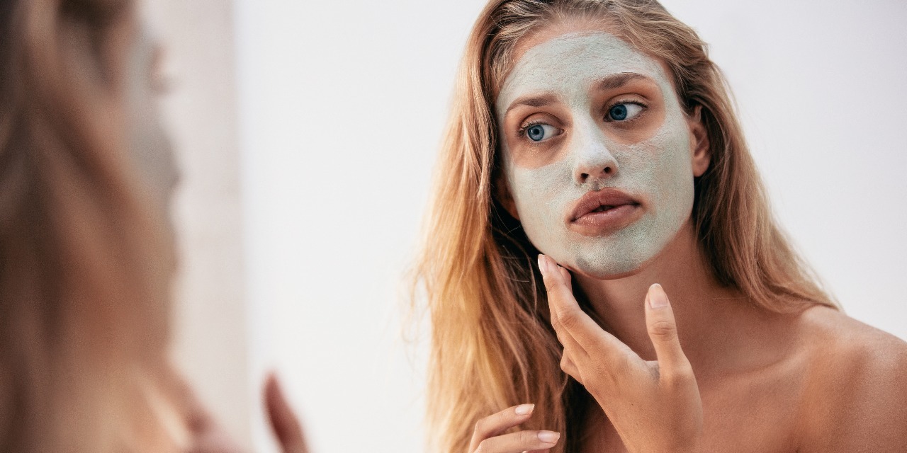 The Mask I Wear to Hide My Depression | The Mighty