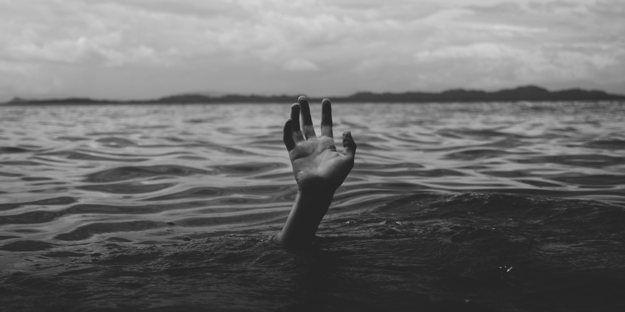 Why Depression Is a Black and Stagnant Sea | The Mighty