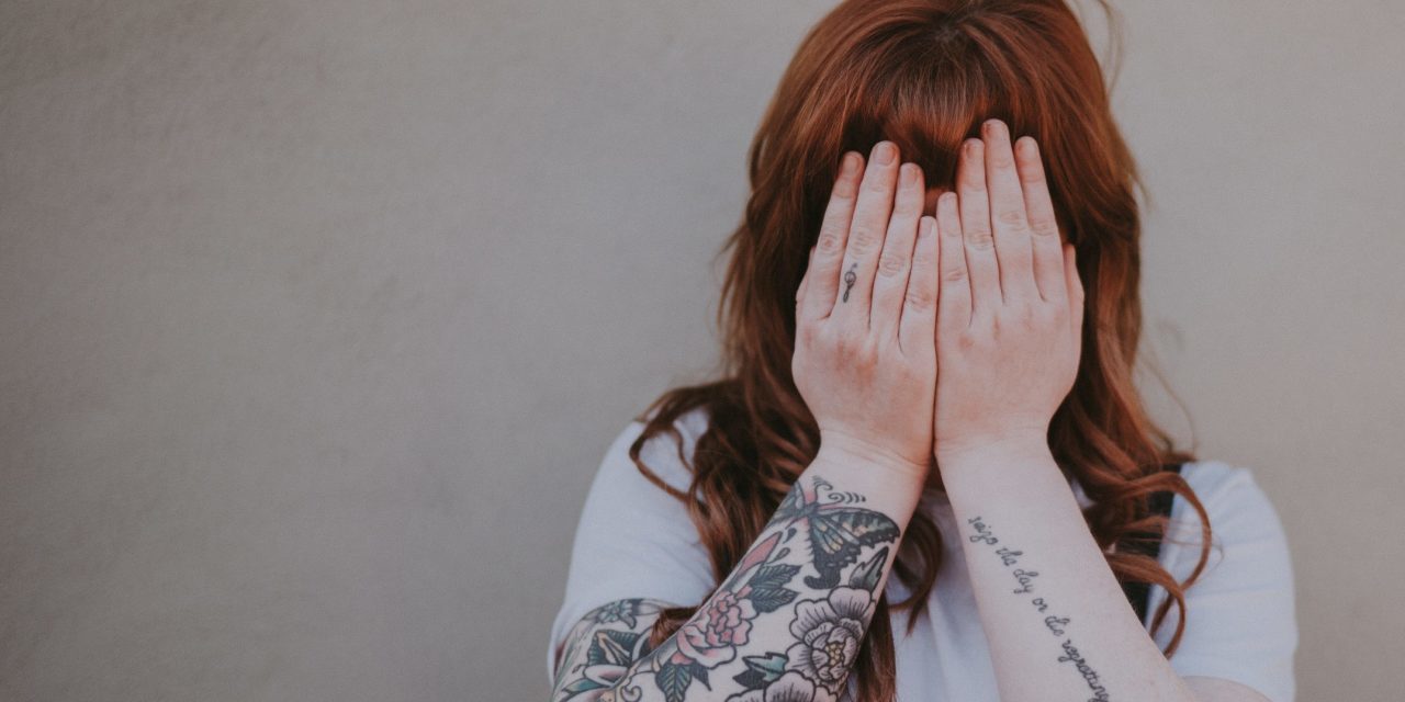 9 Struggles of Being an Extrovert With Social Anxiety