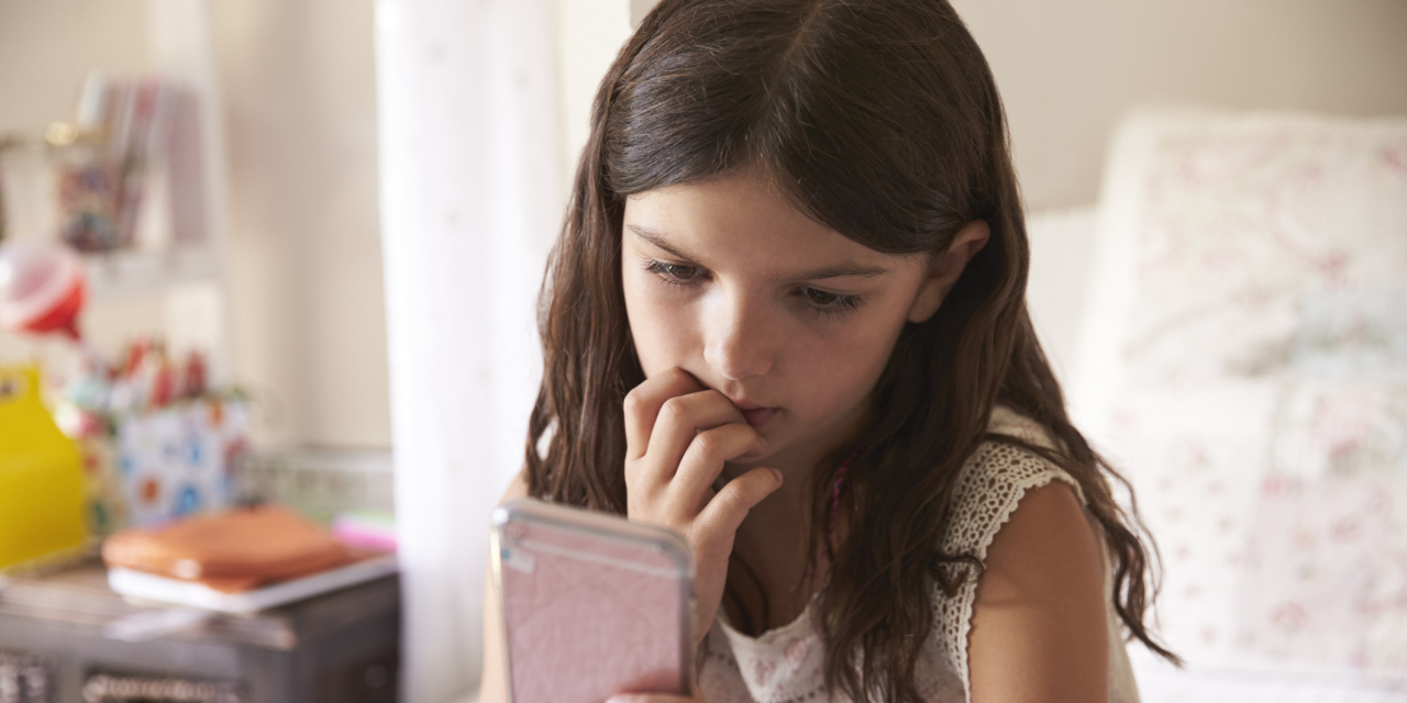 4 Steps for Teaching Your Child to Call 911 During an Emergency