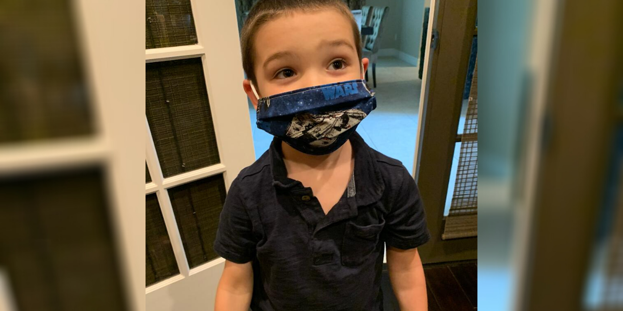 Helping a Child With Autism Tolerate Wearing a Face Mask